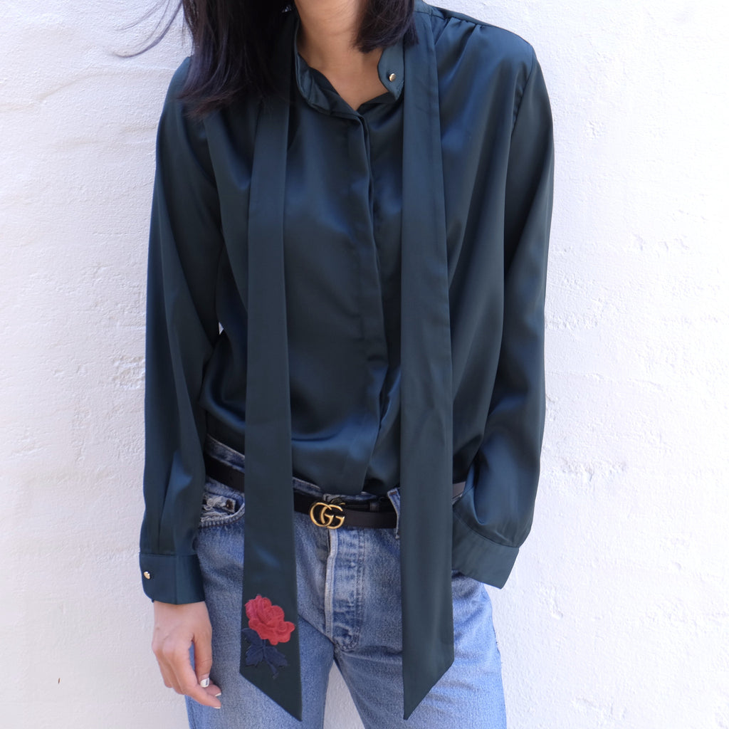 VANDA ROSE SILKY SHIRT-FORREST – HELLO PARRY