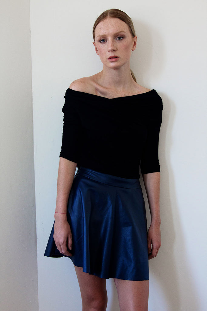 Lori Multiform Black Top – HELLO PARRY